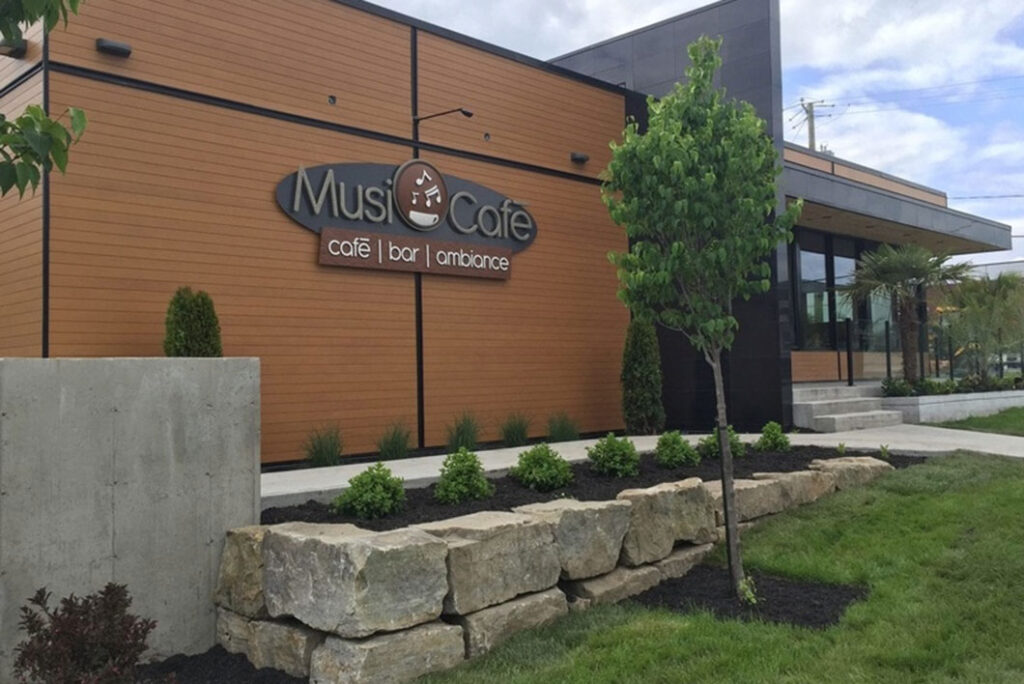 Musi-Café – The Summit Drive